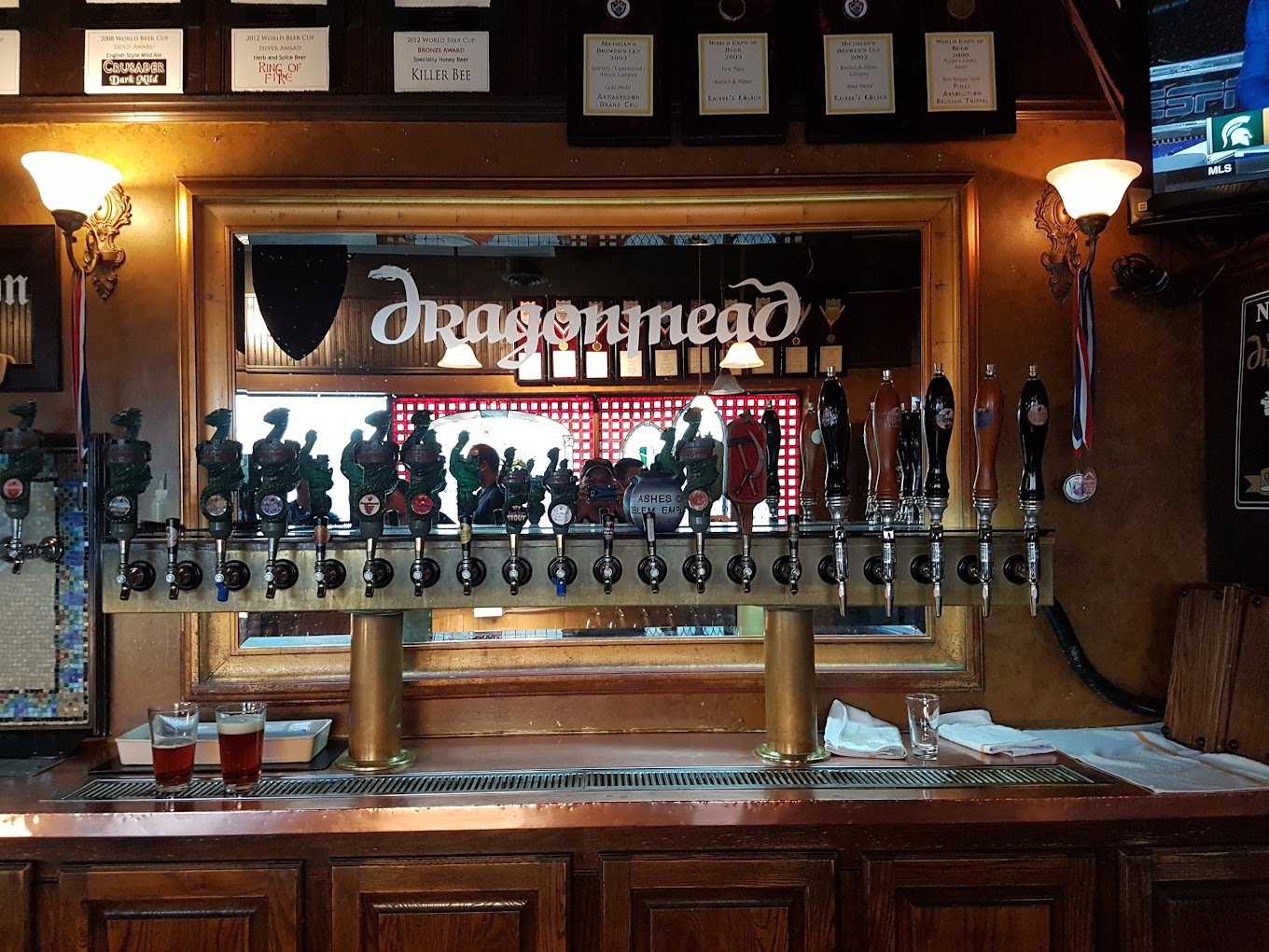 Best 13 Breweries in Detroit MI: Top Places to Sip Craft Beer - SeekABrew