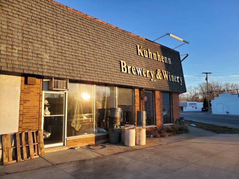 Best 13 Breweries in Detroit MI: Top Places to Sip Craft Beer - SeekABrew