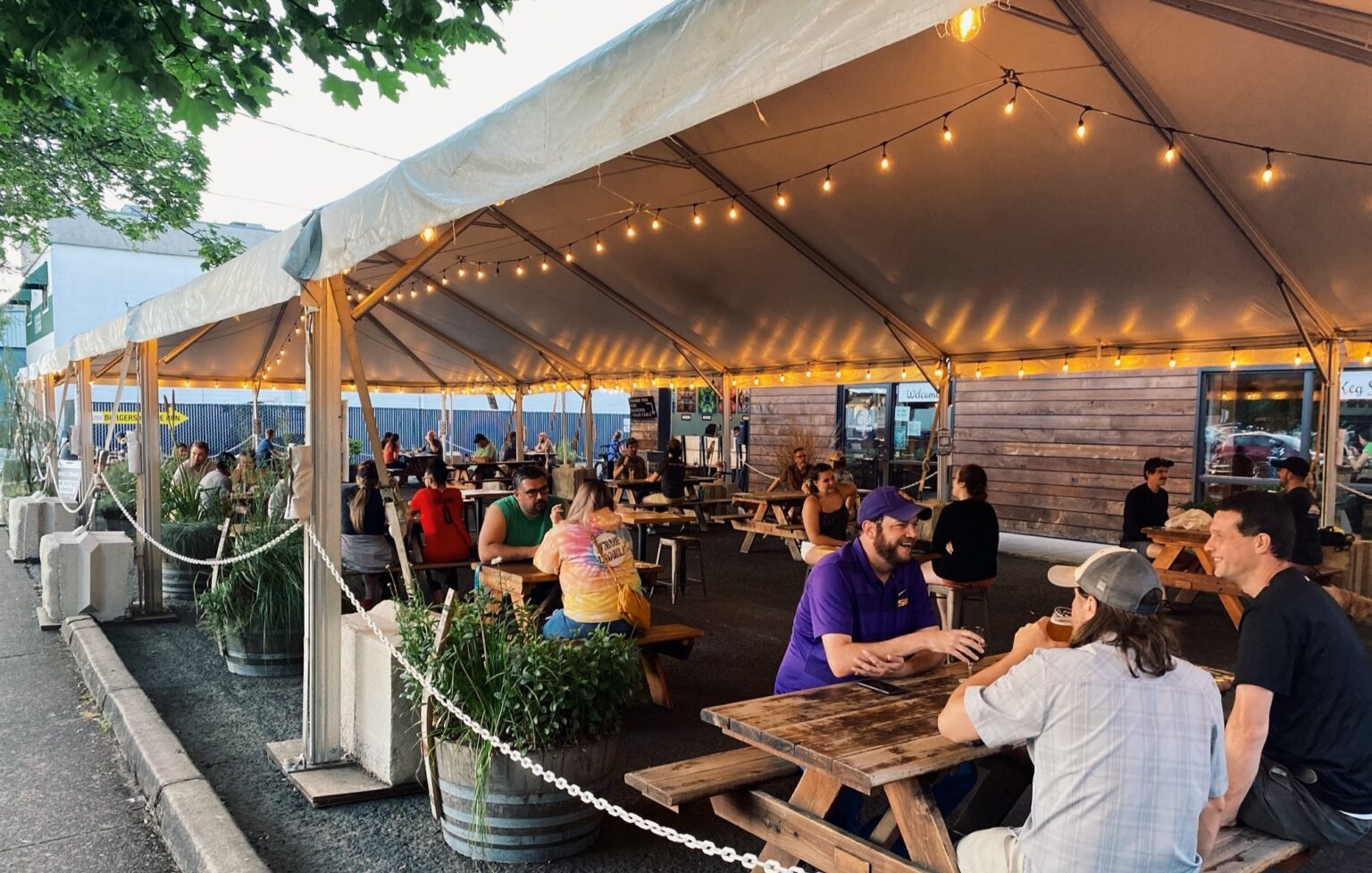 Best 11 Breweries in Eugene OR: A Comprehensive Guide - SeekABrew